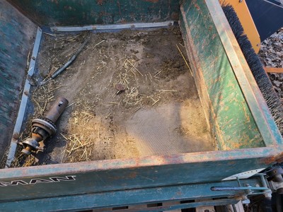 CUSHMAN TRUCKSTER TOP DRESSER OVER SEEDER TOPDRESSER SPREADER PTO ...