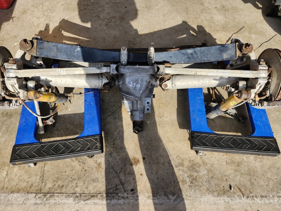 1984-1987 Chevrolet Corvette C4 Rear Differential Suspension Dropout ...