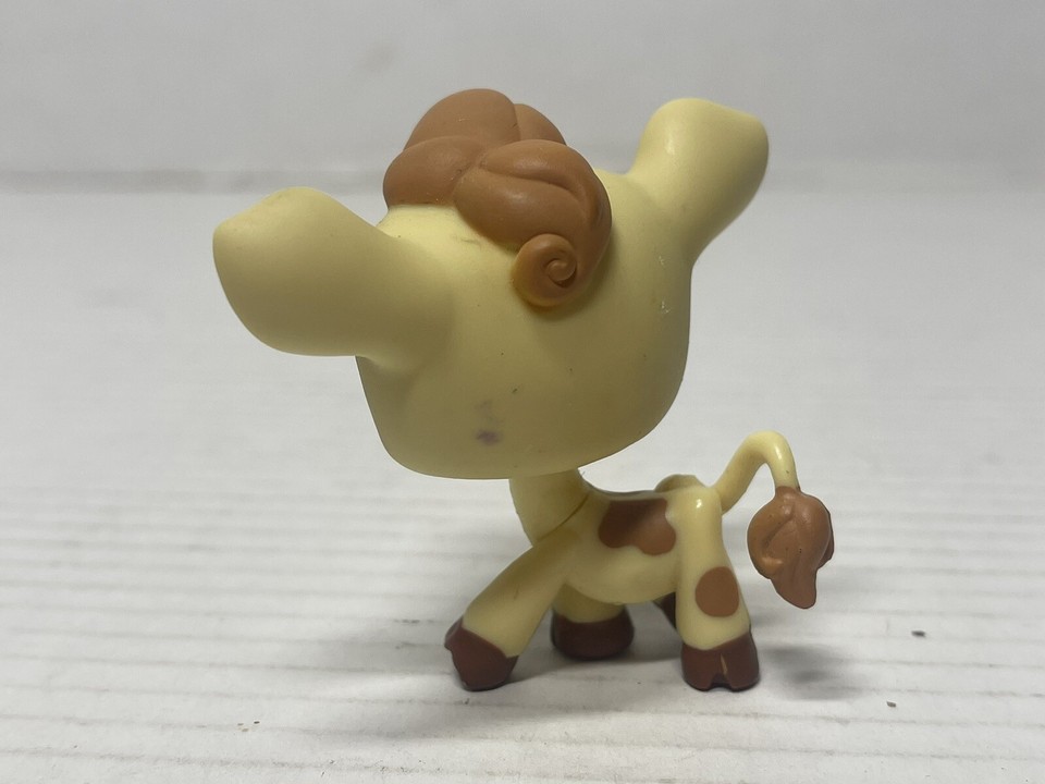 Littlest Pet Shop LPS Cow #970 Yellow Brown Spots Blue Dot Eyes Animal ...