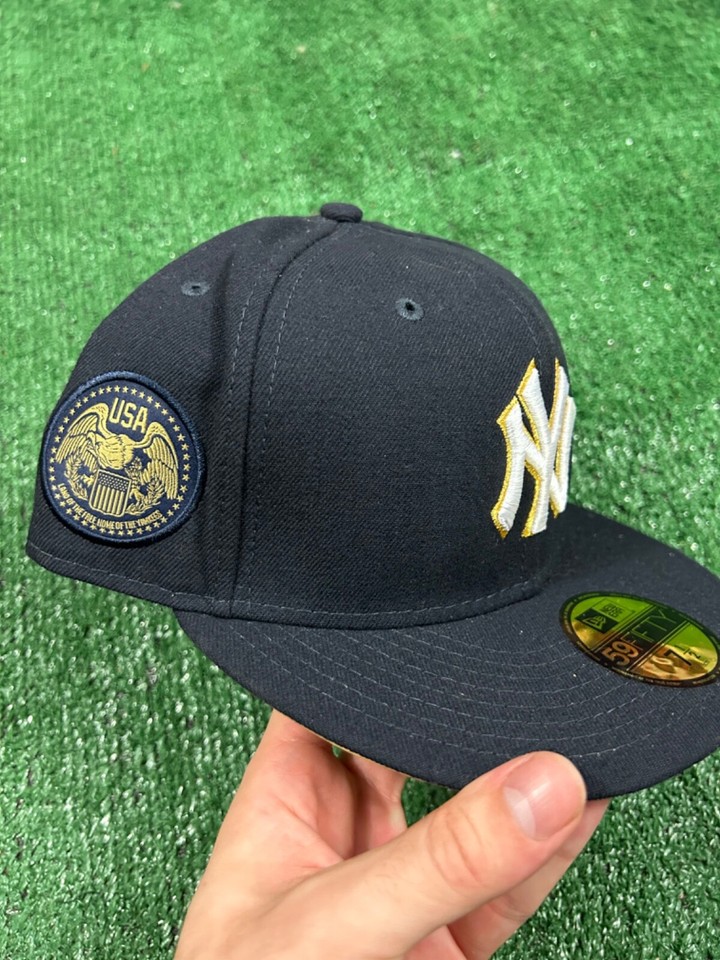 New York Yankees New Era 59FIFTY Cap Sz 7 1/2 Gold Police CIA Side ...