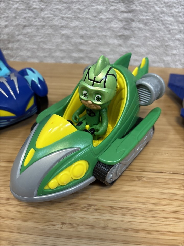 PJ Masks Poseable CATBOY & GEKKO w/VEHICLES Turbo Blast Car Poseable ...