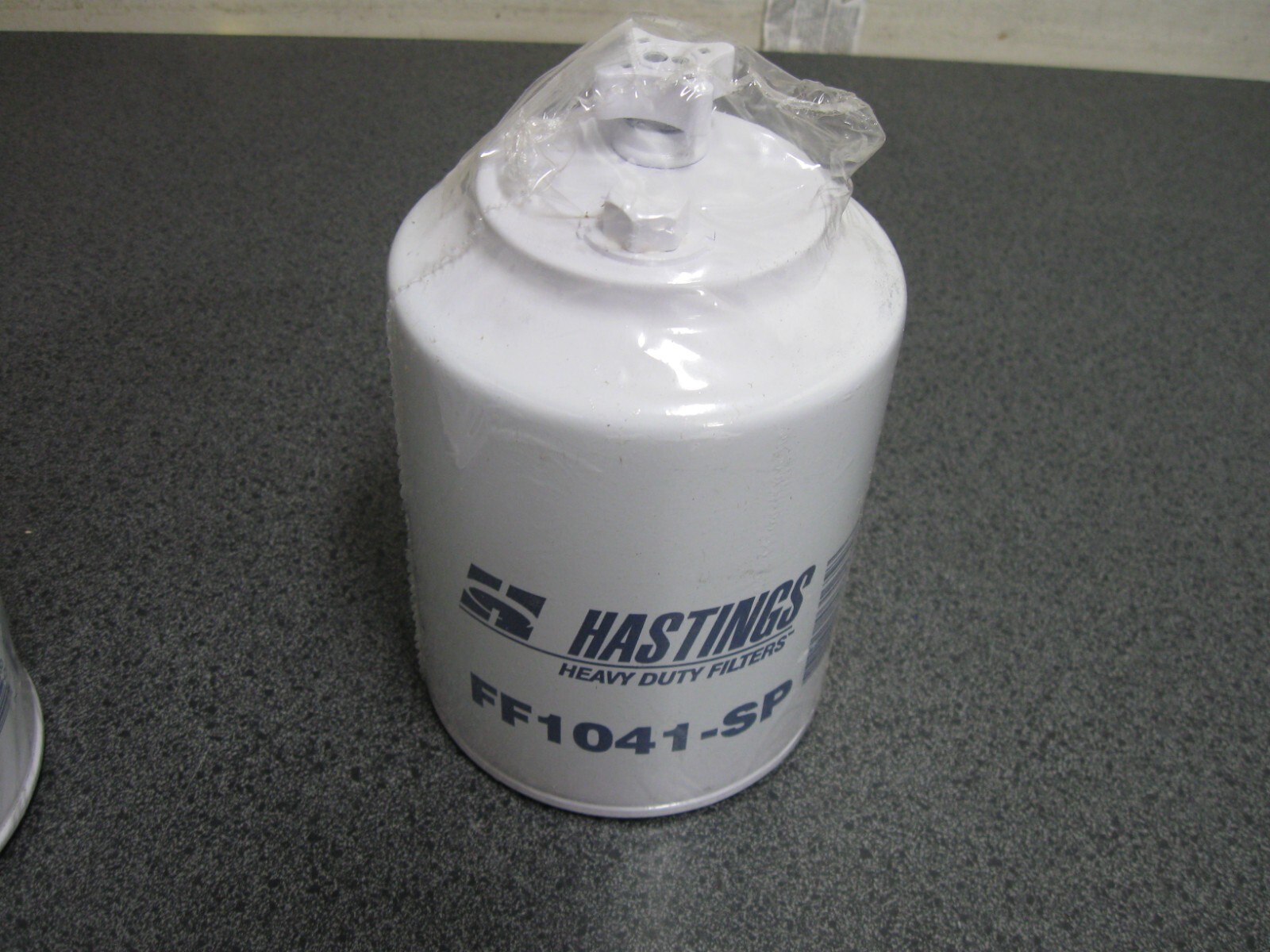 IHC-NAVISTAR 1677004C91 - Fuel filter cross reference