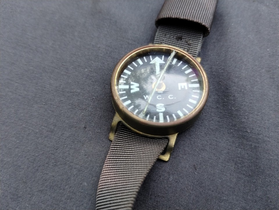 Original Vietnam Era USGI US Issue Waltham WCC W.C.C. Compass OD Strap ...