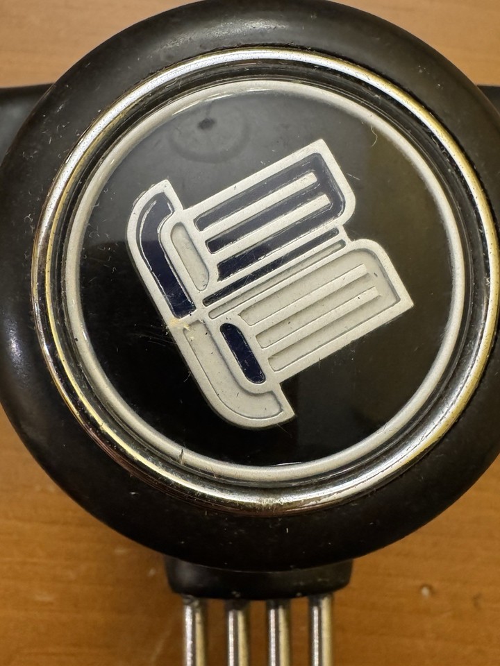 VINTAGE BANJO Triumph TR6-TR4A-TR250 Steering Wheel HARD TO FIND VERY ...