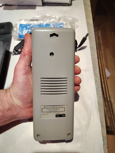 Cobra SOS Model 39 Plus Emergency 40 Channel Two Way CB Radio w/Case ...