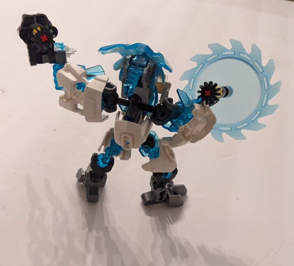 LEGO Bionicle - 70782 - Protector of Ice Figure - G2 Okoto Reboot | eBay