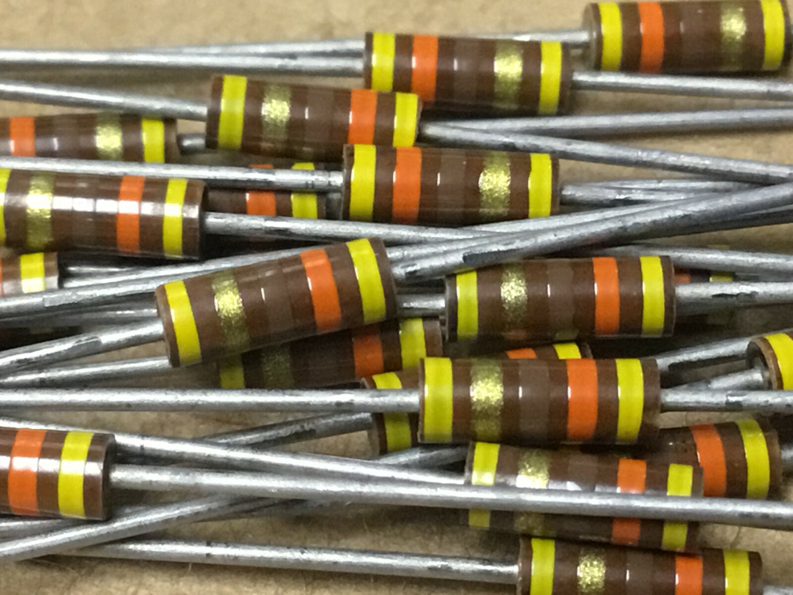 (25 Pcs) RCR07G431JS Allen-Bradley 430 Ohm 1/4 Watt 5 Carbon Comp ...