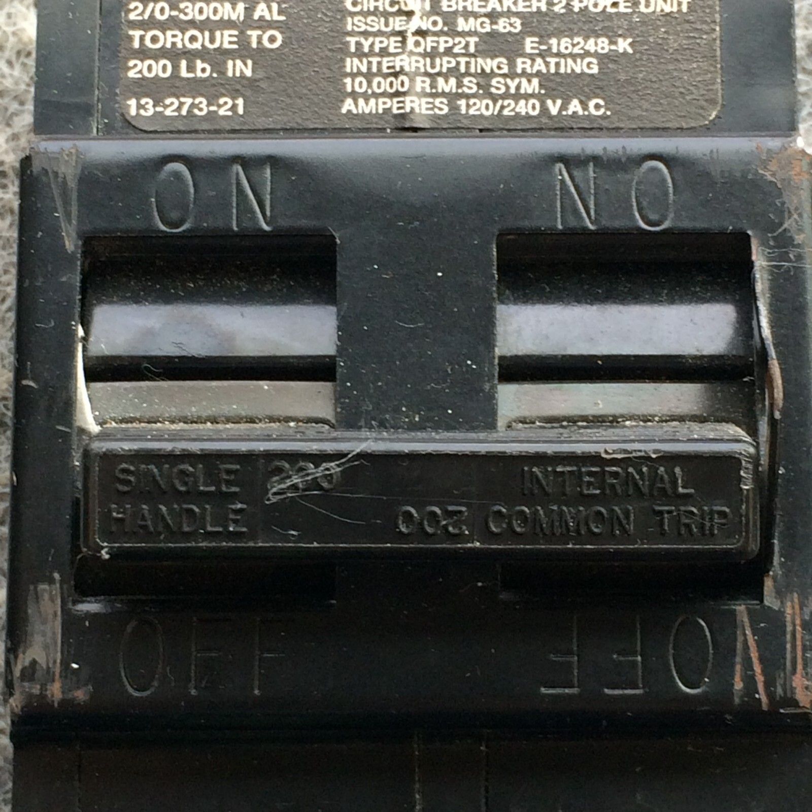 Zinsco Challenger QFP2T200 200 Amp Offset Main Breaker Qfp2t for sale ...