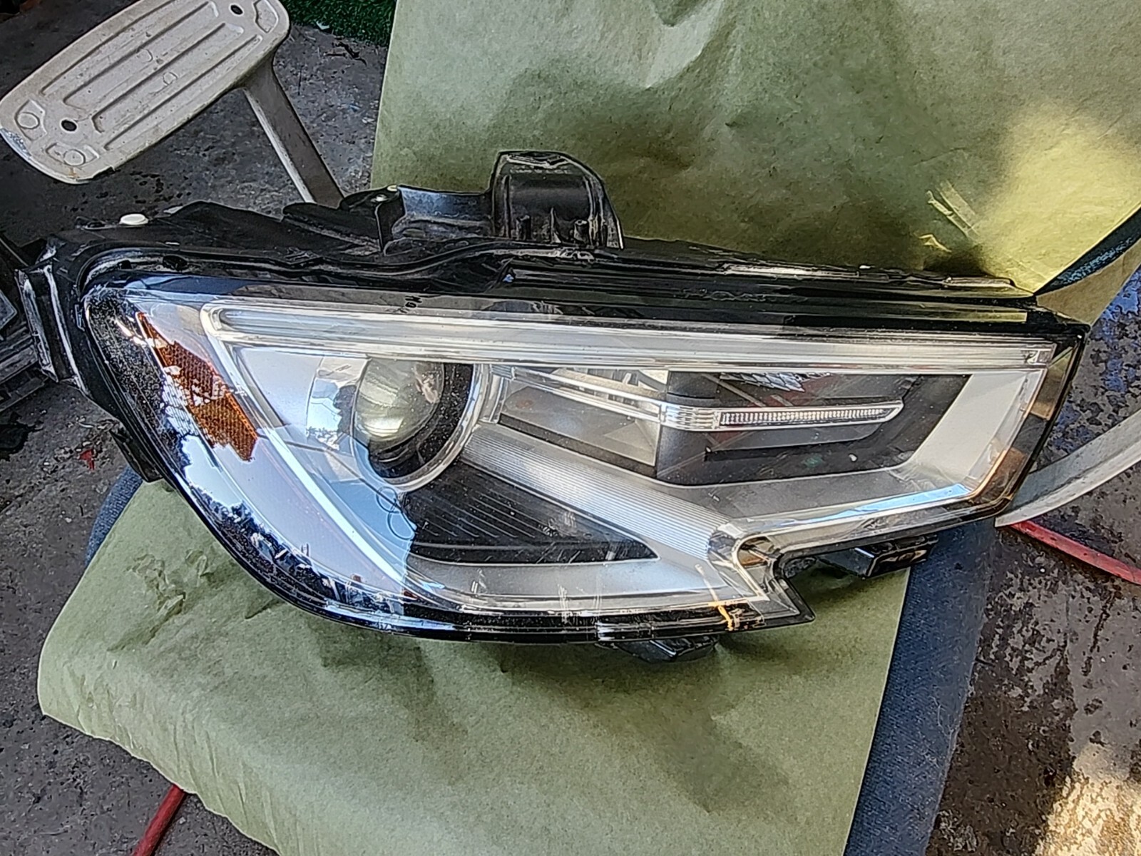 2017-2020 AUDI A3 S3 RIGHT BI-XENON Headlight Head Light OEM 8V0-941 ...