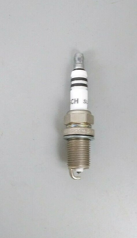 Spark Plug PLATNIUM BOSCH FR8DPP33+ 7422 | eBay