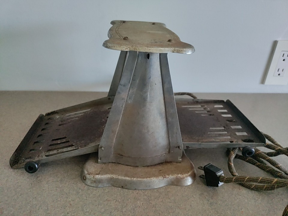 Vintage Leviton Rusty Toaster Display Only Kitchen Decor Plant Stand | eBay