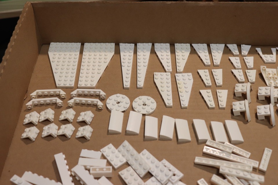 Lego Bulk Lot 100+ WHITE Specialty Parts, Elements, Pieces - U211 | eBay