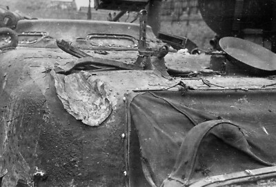 WW2 WWII Photo World War Two / US M26 Pershing Tank Hit By 88 From ...