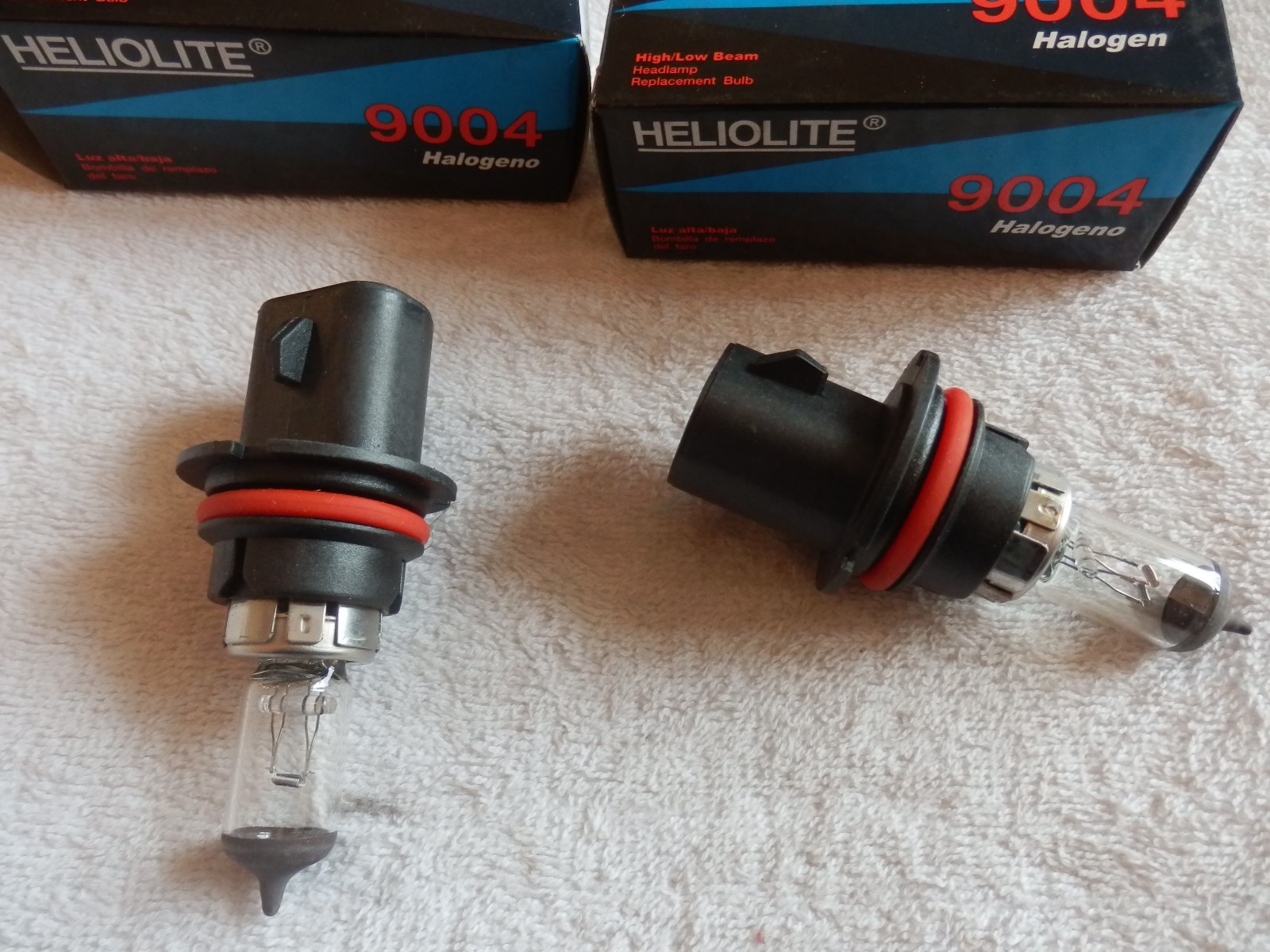 2 Genuine HELIOLITE Halogen 12V 9004 Headlight Bulbs Hi-Low Beam free ...