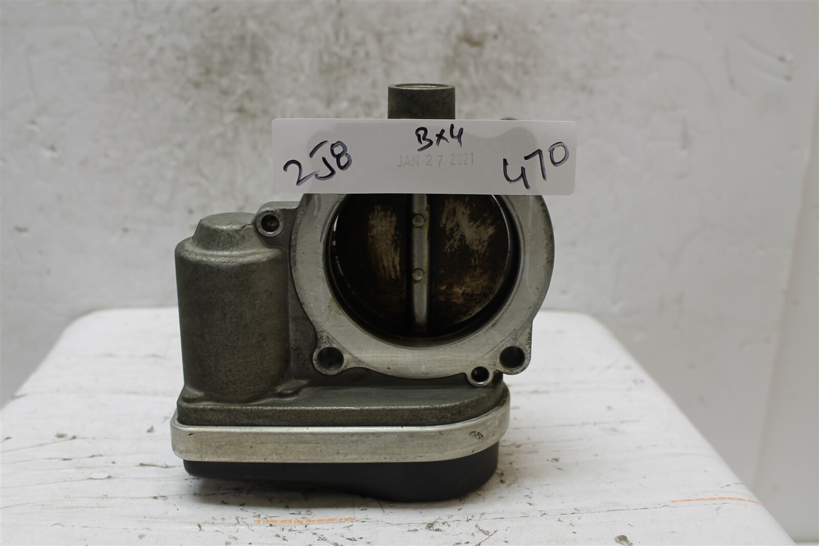 2008-09 Chrysler Sebring Throttle Body Valve Assembly 04861691AA OEM ...