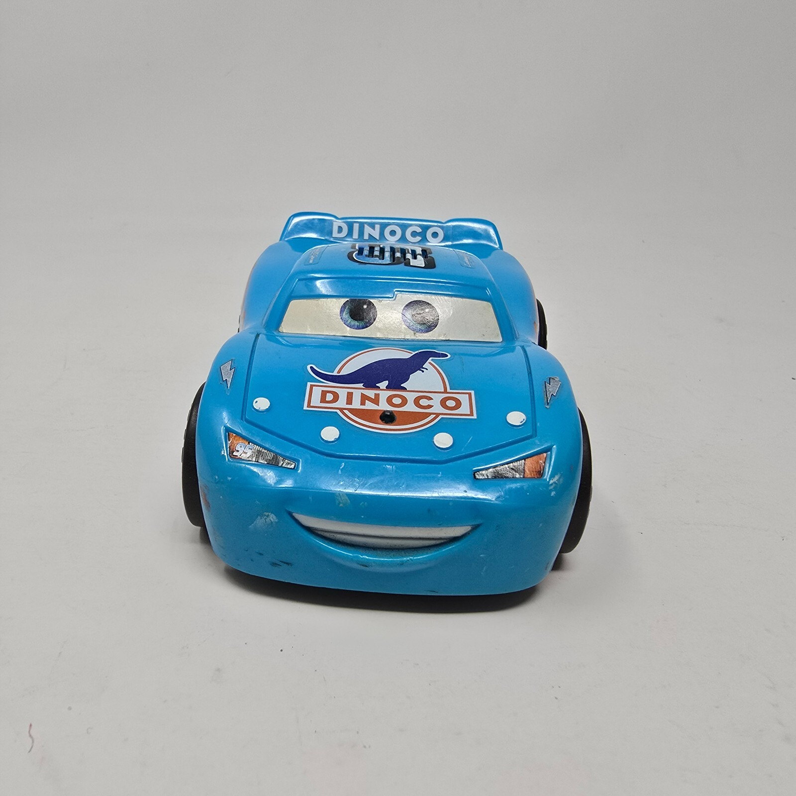 Dinoco Lightning McQueen #95 Blue Shake N Go Car Disney Pixar 2005 ...