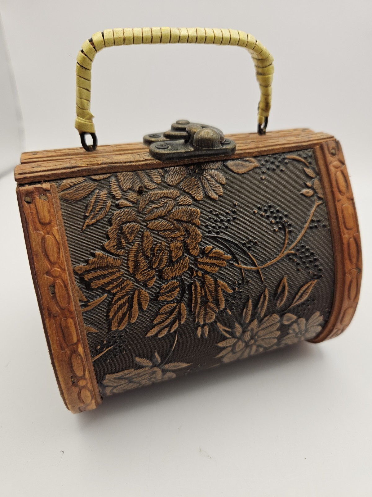 Small Wood And Bamboo Strap Purse - Gem