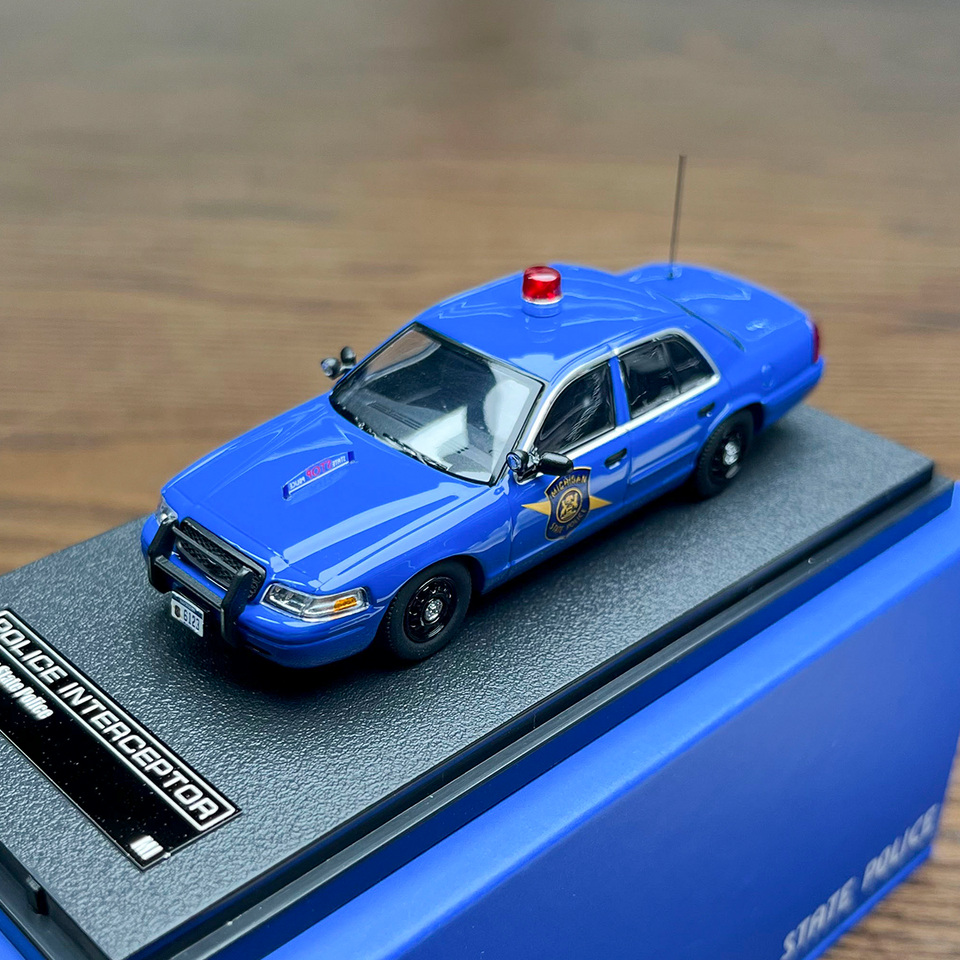 Rollin 1:64 Michigan State Police Crown Victoria CV Model Diecast Metal ...