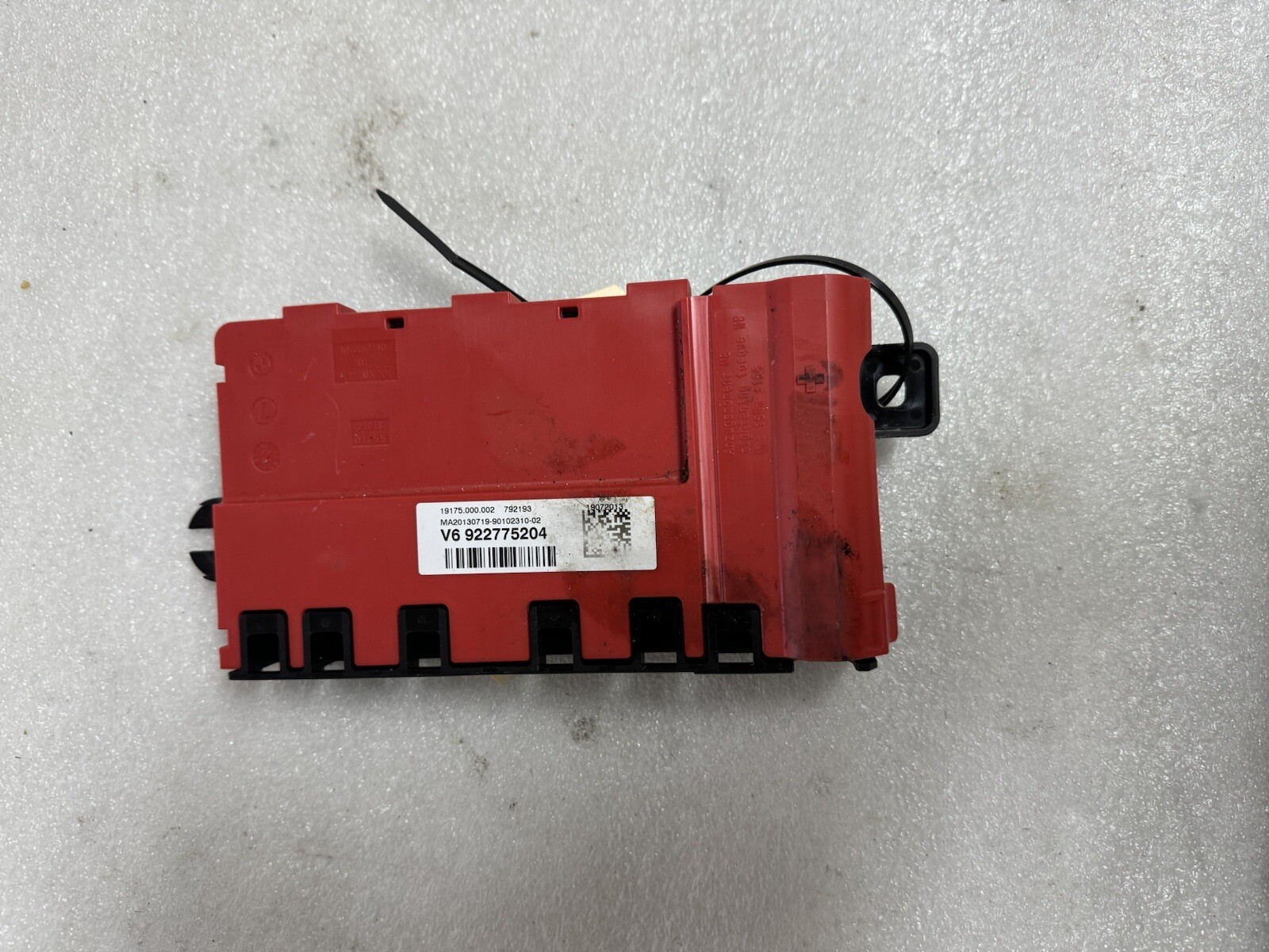 2014 BMW 328i Battery Power Distribution Box OEM | eBay