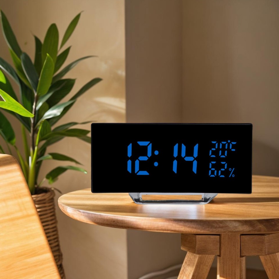 Innovative Curved Screen Alarm Clock with Temperature Display Function ...