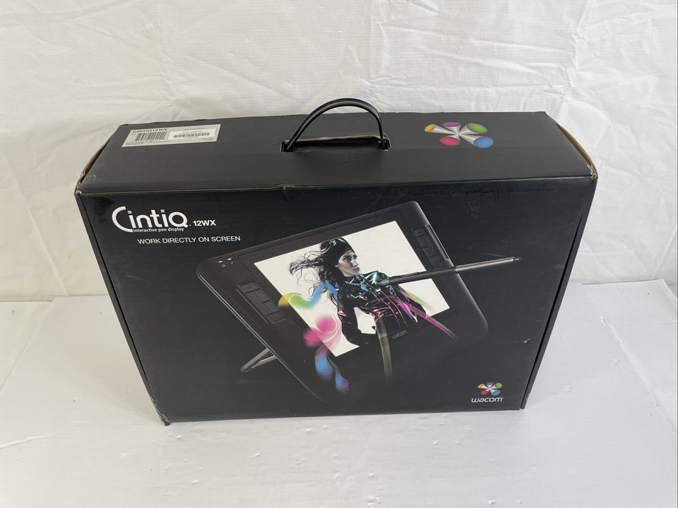 Wacom Cintiq Creative Pen Tablet Display Monitor 12WX Interactive DTZ ...
