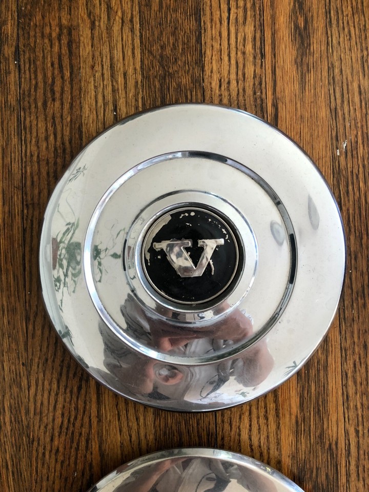 Four original Volvo 1980-85 240 DL "V" Center Caps Hubcaps Wheel Covers ...