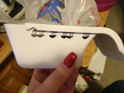 Pampered Chef Adjustable Measuring Cup 1/8 To 1 Or 50 To 250ML #2185 | eBay