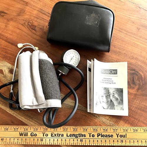 ReliOn Blood Pressure Kit - Sphygmomanometer Cuff Pump & Stethoscope ...