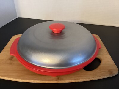 REHEATZA MICROWAVE CRISPER. Brand New Red And Grey Very Sharp! 11 ...