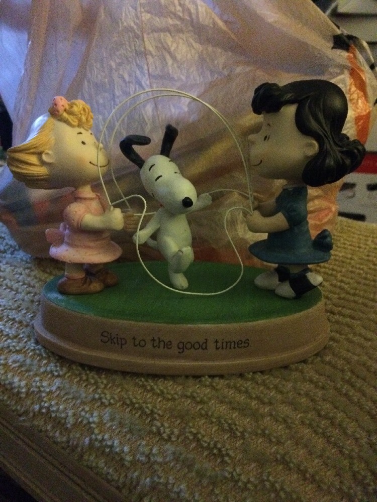 NEW Snoopy Lucy Sally Peanuts Jump Rope Figurine Hallmark Skip To The ...