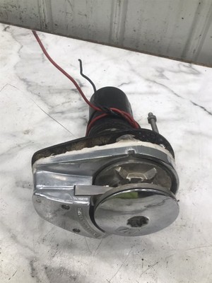 regal Commodore 265 Boat Lewmar Simpson Lawrence electric anchor winch ...