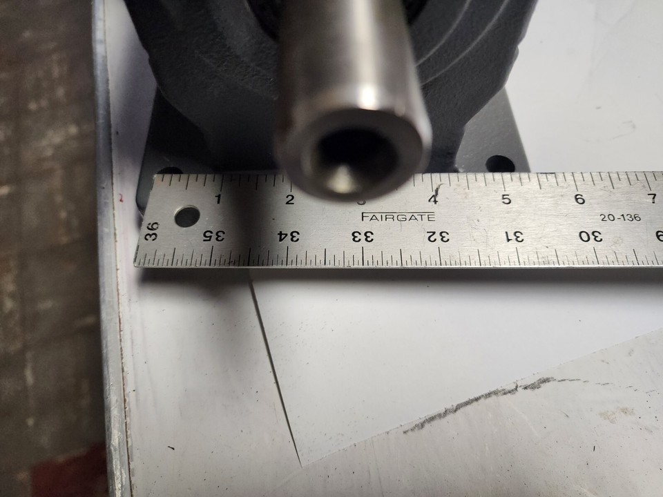 Lenze Gear Motor EN60034 230/400 V @ 50hz-460 V @ 60hz 1.5 kw/2hp ...