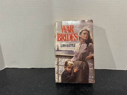 WAR BRIDES BY LOIS BATTLE PAPERBACK BOOK | eBay