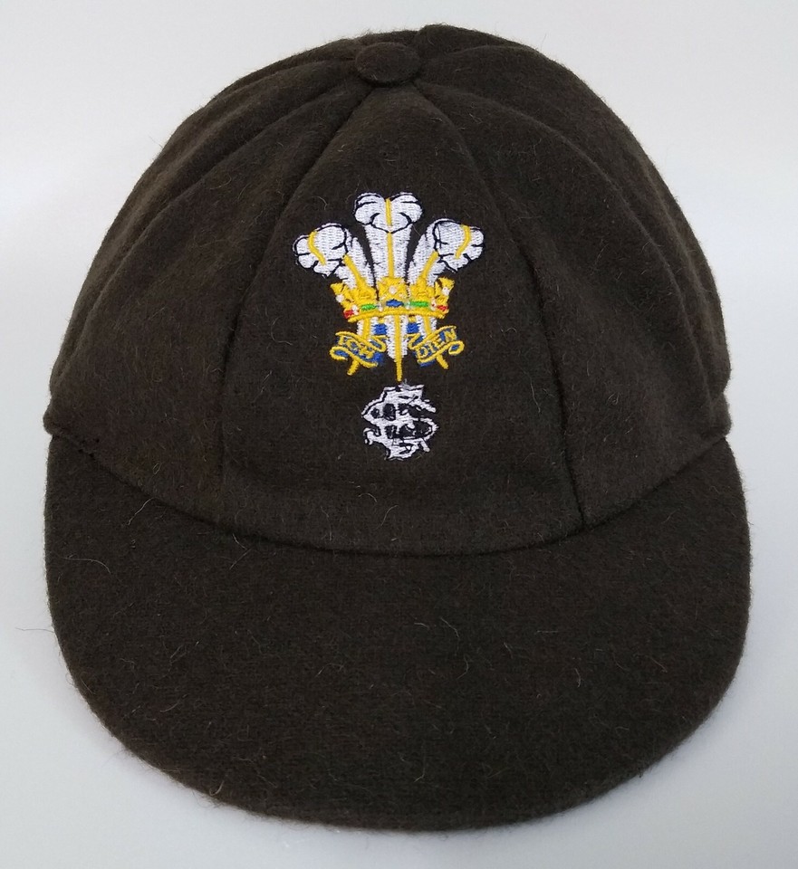 Trad. Style Surrey CCC Retro Crest Dark Brown Woollen Cricket Caps @ £ ...
