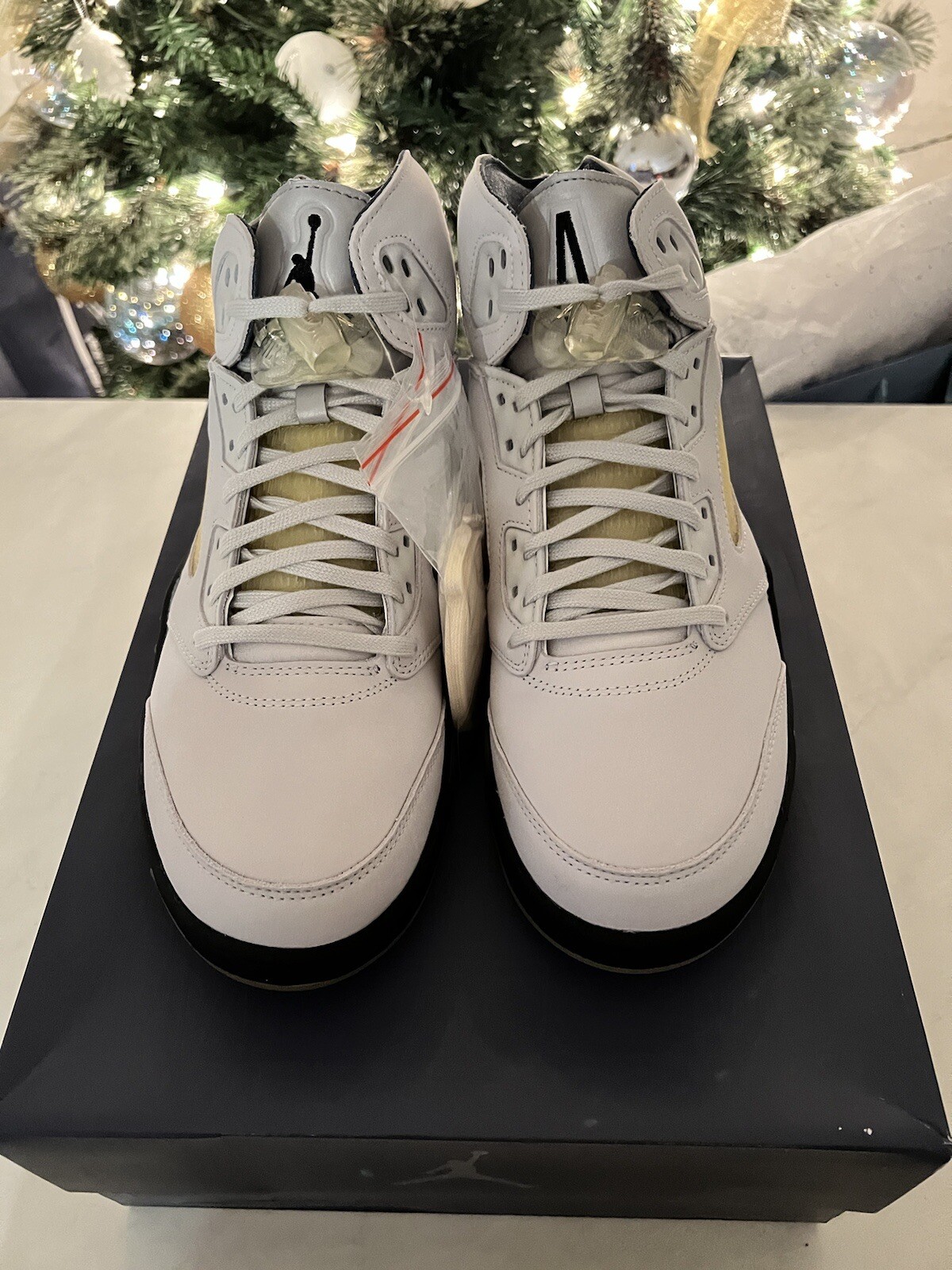 Size 11M/12.5W- Jordan 5 x A Ma Maniere Mid Light Bone | eBay