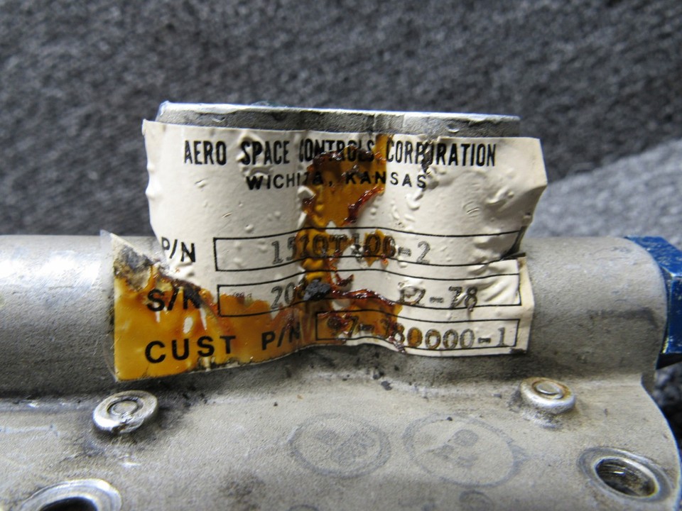 1520T100-2 (Alt PN: 97-380000-17) Aero Space Controls Pneumostat ...