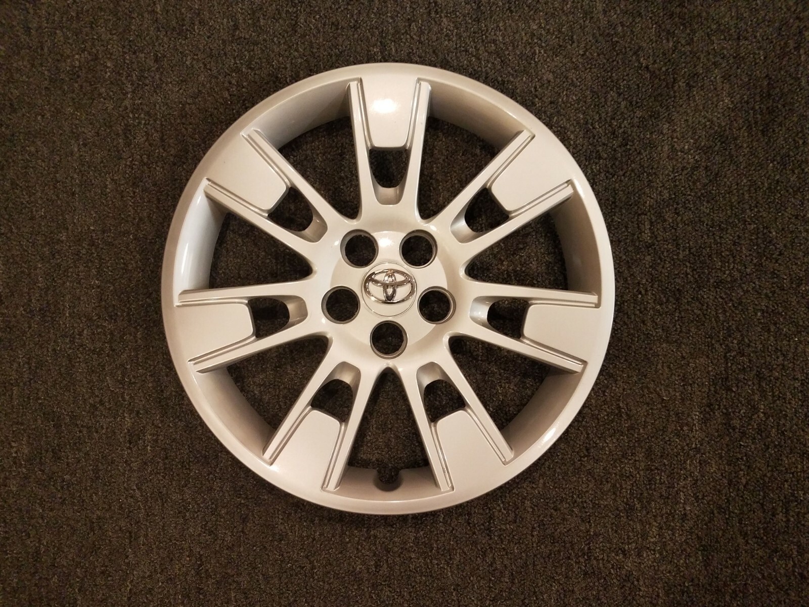 2014-2016 Toyota Corolla 16" Hubcap Wheel Cover Set of 1 ...