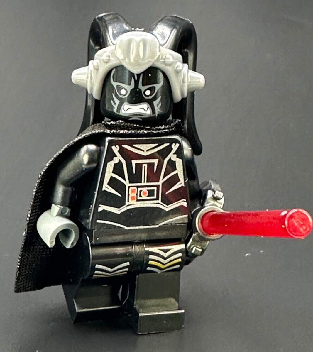 Lego Star Wars Darth Bane Darth Maul's Sith Infiltrator™ 75383