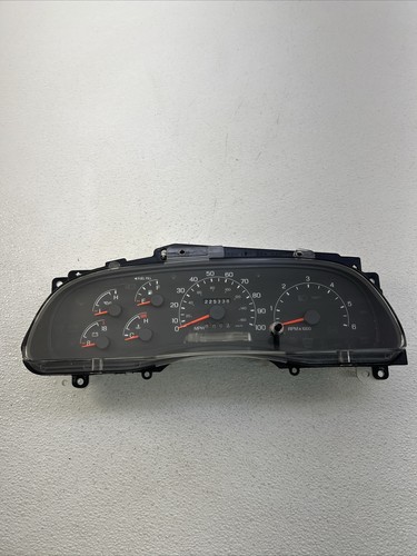1999-2001 Ford Excursion Speedometer Instrument Cluster W/ Tachometer ...