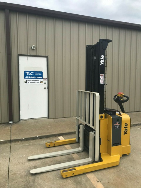 Yale Msw040 2000lbs Walk Behind Forklift Walkie Straddle Stacker 130 ...