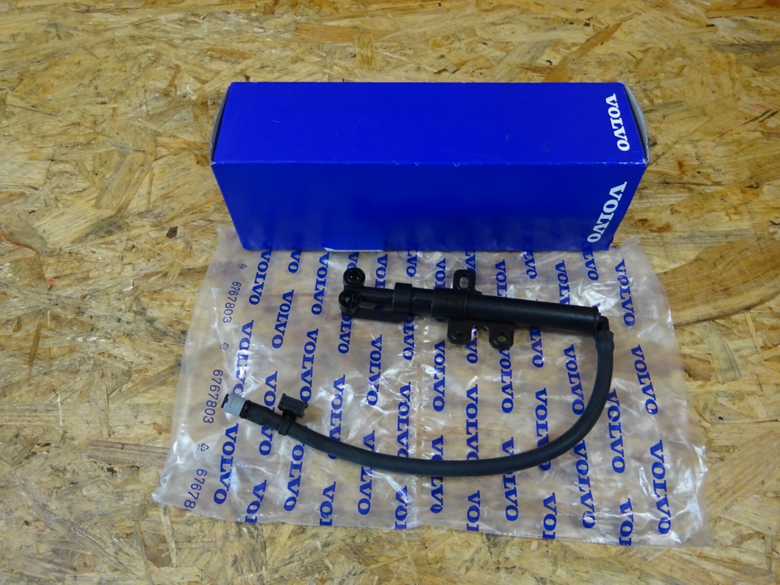 Teleskopdüse Scheinwerferreinigung SWR 31364192 links Volvo S90 V90 | eBay