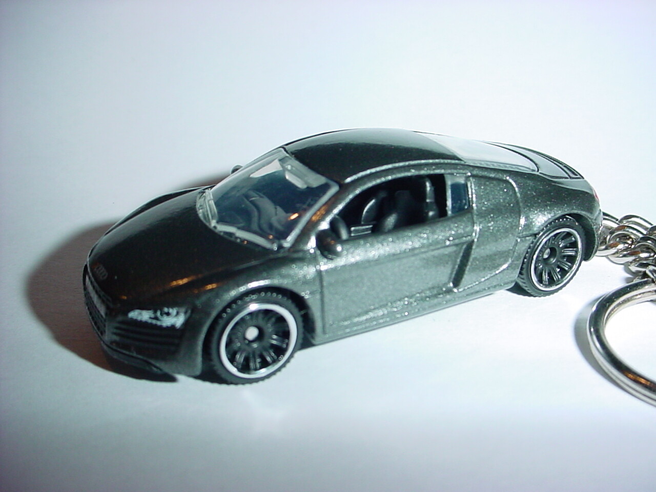 HOT 3D DARK SILVER AUDI R8 CUSTOM KEYCHAIN keyring key R BLING matchbox ...