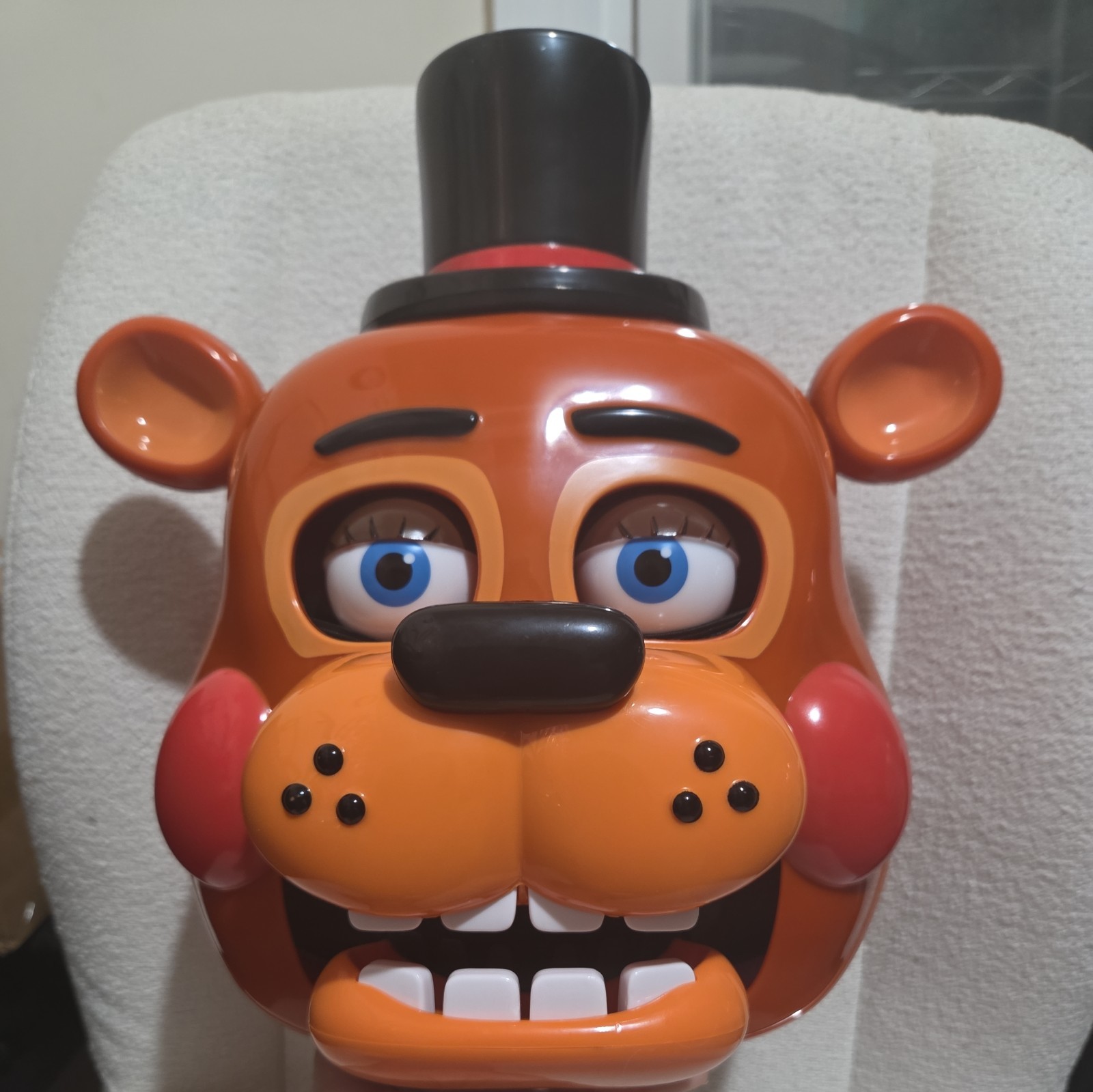 Five Nights At Freddys FNAF 2 Freddy Mask Head Light Up