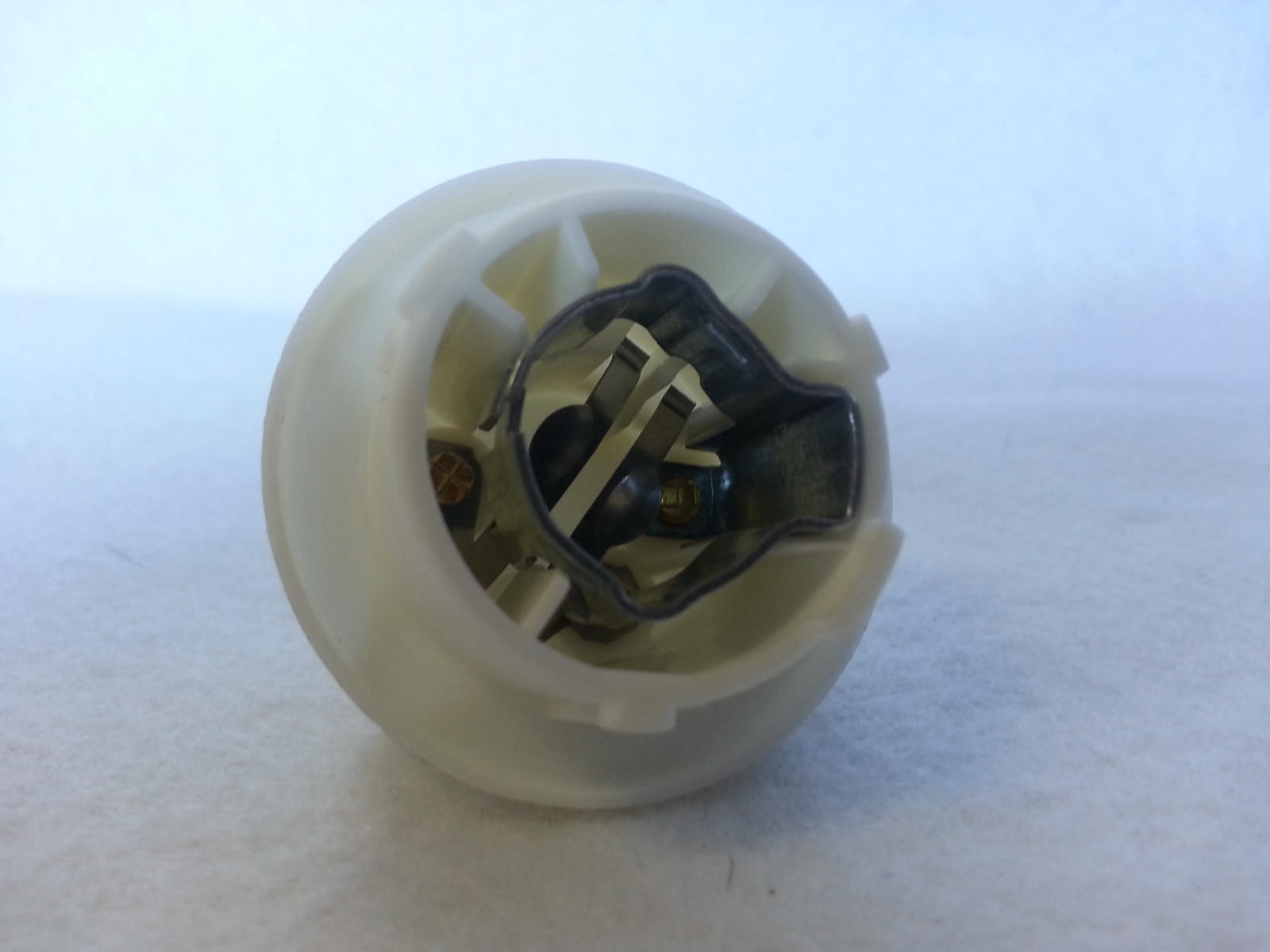 Front Turn Signal Bulb Socket for Mercedes W124 R129 W140 R170 # 000 ...