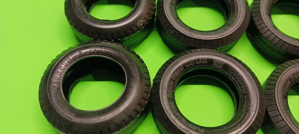 AMT Autocar DC-9964B Dump Truck 1/25 Uniroyal tire rim wheel Kelsey ...