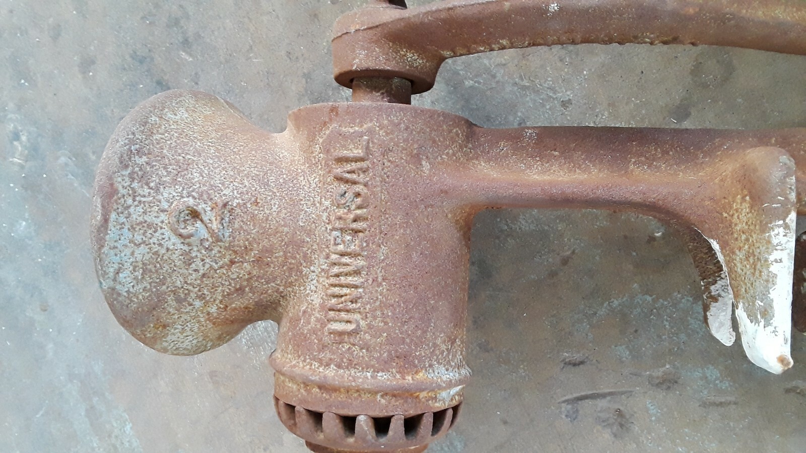 vintage No. 2 UNIVERSAL GRINDER Food Meat Chopper HAND CRANK table ...