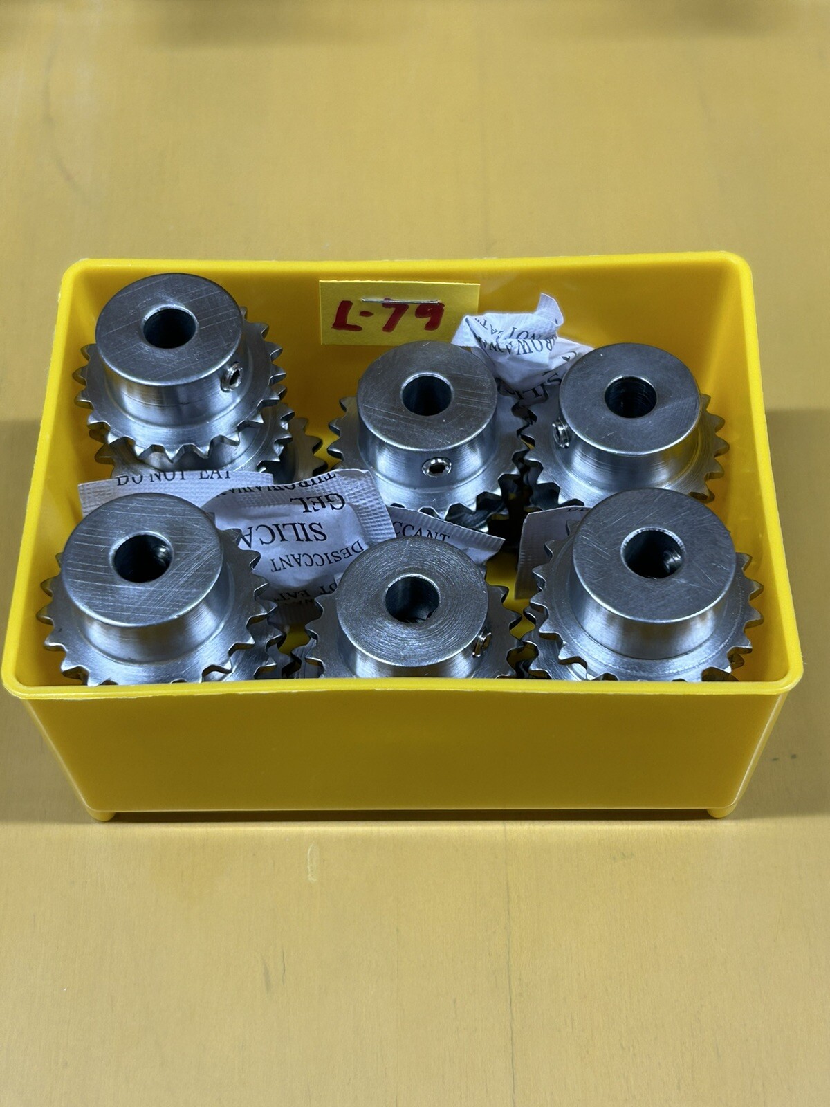 1 BOSTON GEAR STEEL LADDER CHAIN SPROCKET 20 TEETH 1A PITCH- .185" BORE ...