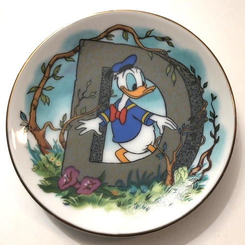 Walt Disney Donald Duck Alphabet Mini Plate "D" | eBay