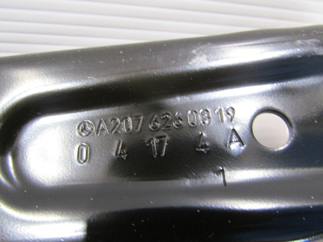 Mercedes-Benz Coupe C207 Frame Bracket Headlight Strut Right ...