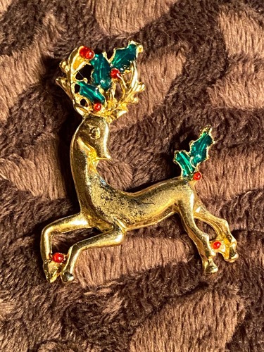Vintage Enamel Gold Tone Rhinestone Reindeer C Clasp Christmas Pin ...